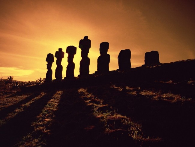 Moai Stone Statues at Sunset, Easter Island - Hidden Inca Tours