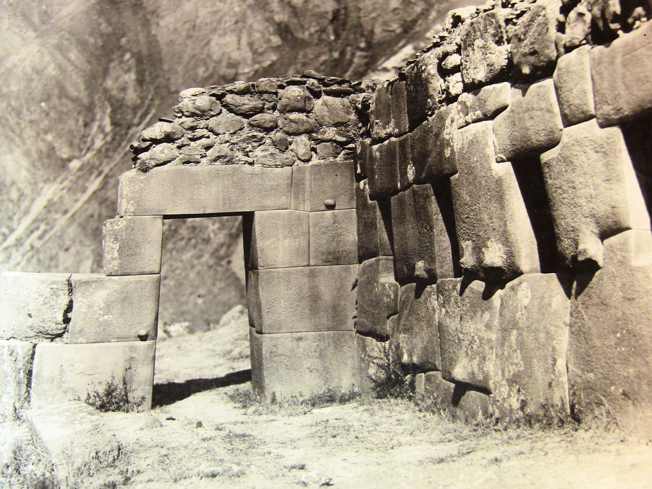 Very Old Photos Of Cusco And Other Megaliths - Hidden Inca Tours