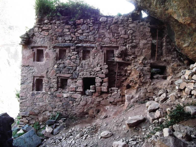 The Enigmatic Stone Temple In A Cave In Peru: Naupa Huaca - Hidden Inca ...