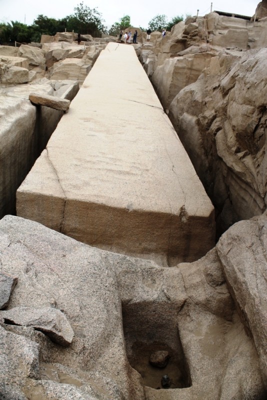 Granite Quarry In Aswan Egypt: Two Unfinished Obelisks - Hidden Inca Tours