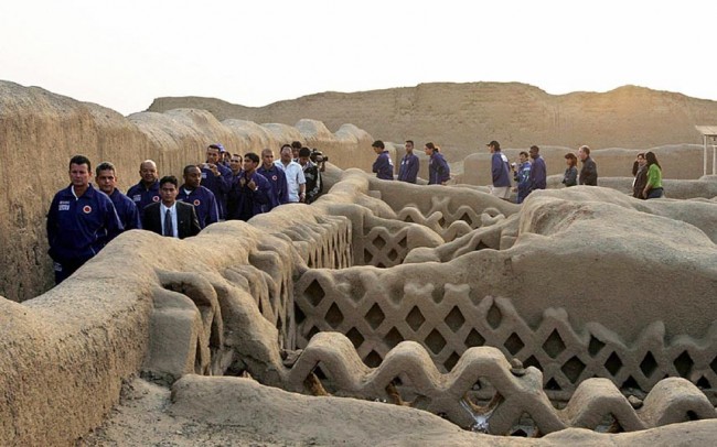 Chan Chan: Enormous Ancient Adobe City In Peru - Hidden Inca Tours