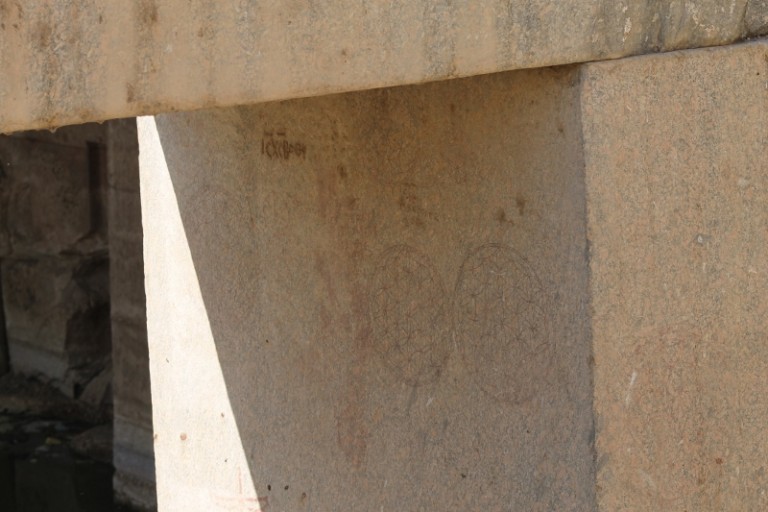 Ancient Egypt: The Osirion And The "Mystery " of the "Flower Of Life ...