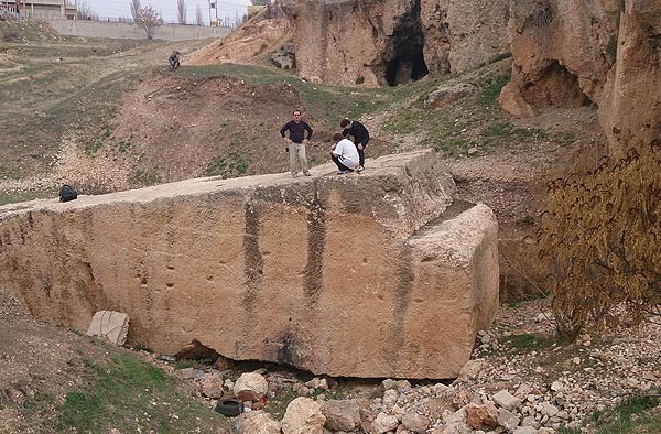 Large Stone Boxes In Ancient Egypt: Not Made As Tombs - Hidden Inca Tours