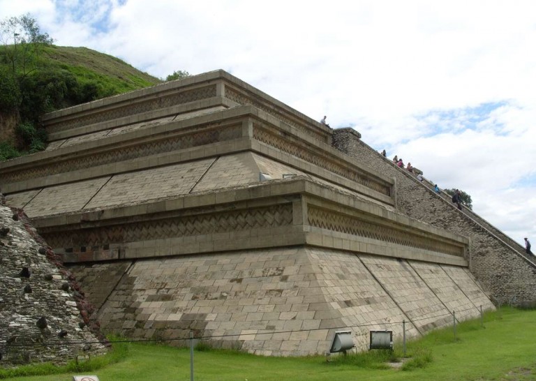 Cholula Mexico: The World's Largest Ancient Pyramidal Structure ...