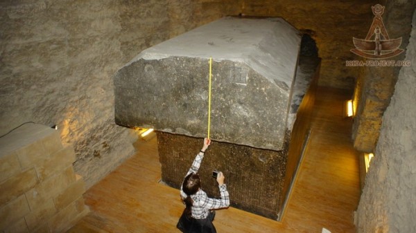 Massive Ancient 100 Ton Boxes Underground At The Serapeum In Egypt ...