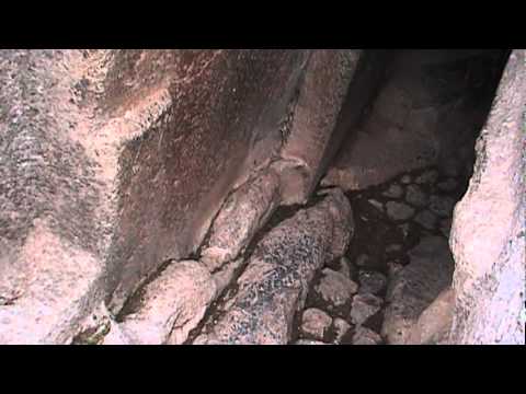 Inca World: Animal Forms At The Entrance To The Snake Temple - Hidden ...