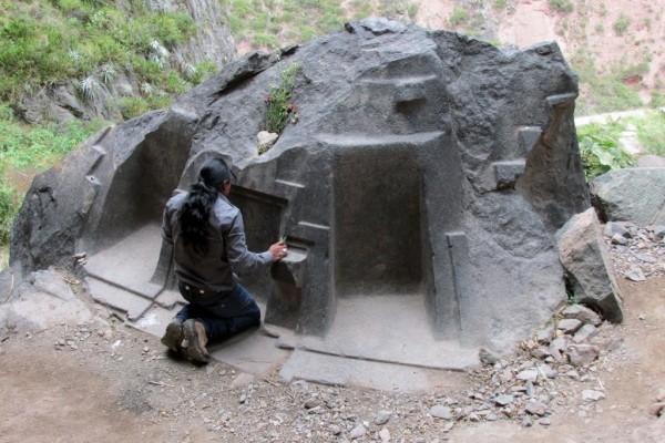 The Strange Megalithic Site Of Saywite In Peru - Hidden Inca Tours