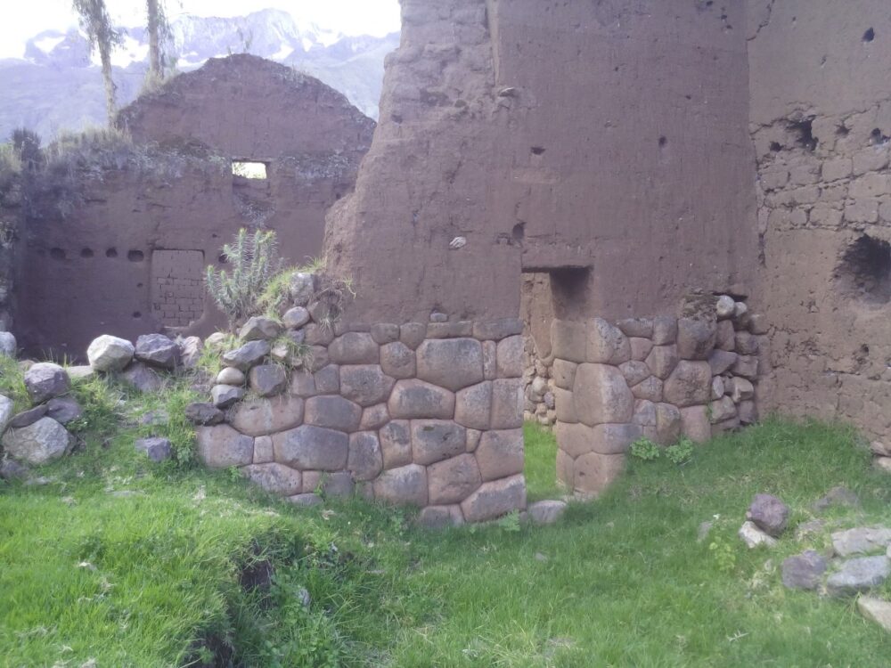 Undocumented Ancient Stone Ruins Recently Discovered Near Cusco Peru ...